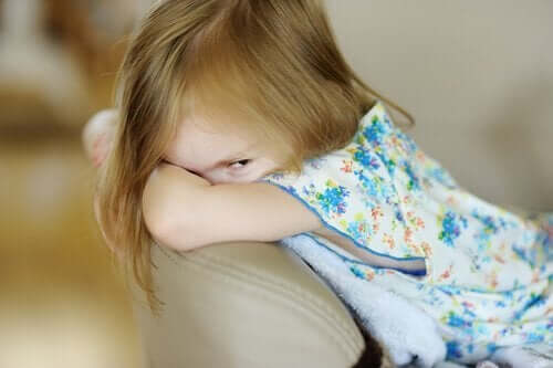 Child Psychopathy: Symptoms, Causes and Treatments